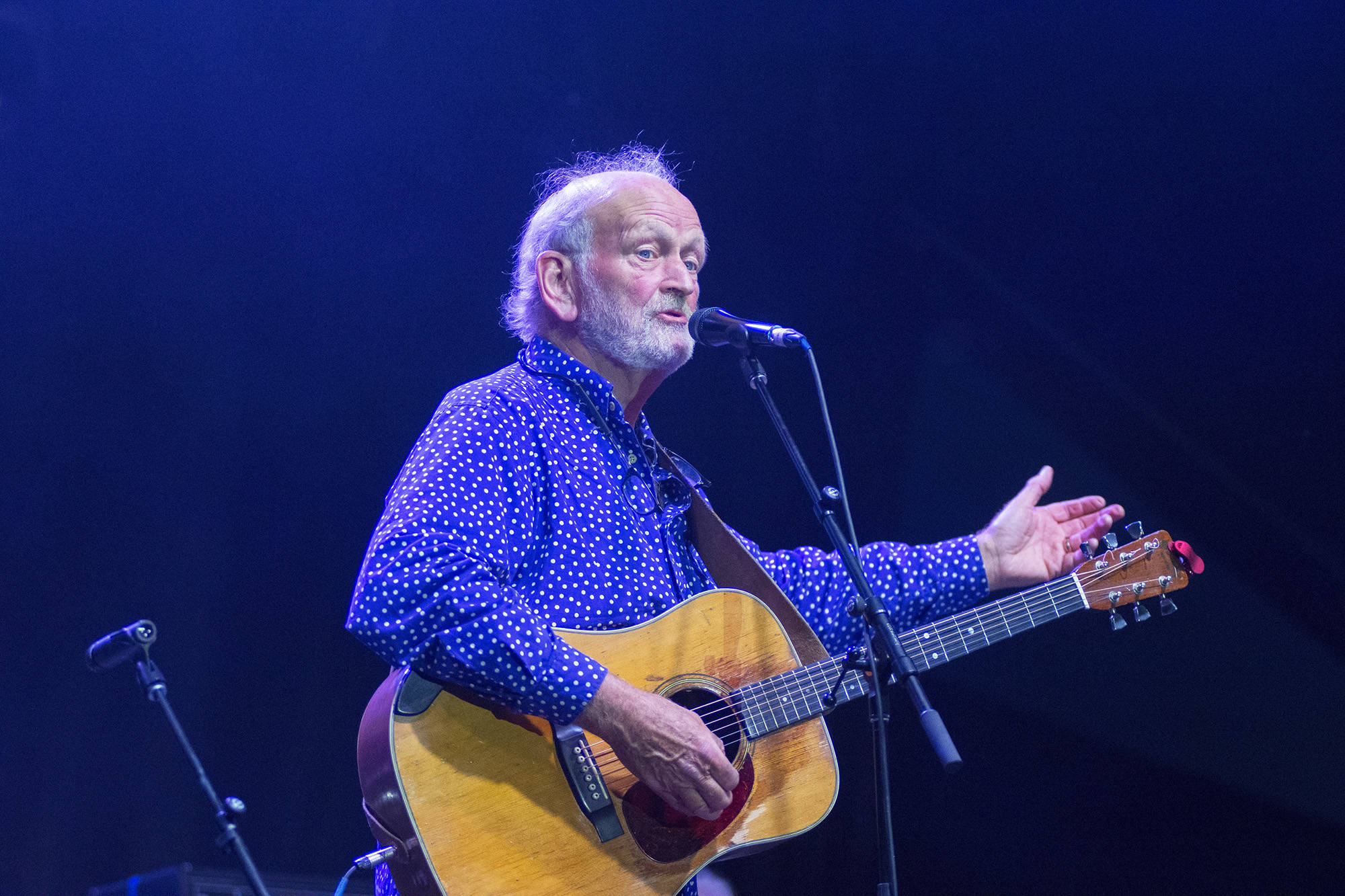 Award-winning folk singer Valdy headlining Jazz Vespers fundraiser in ...