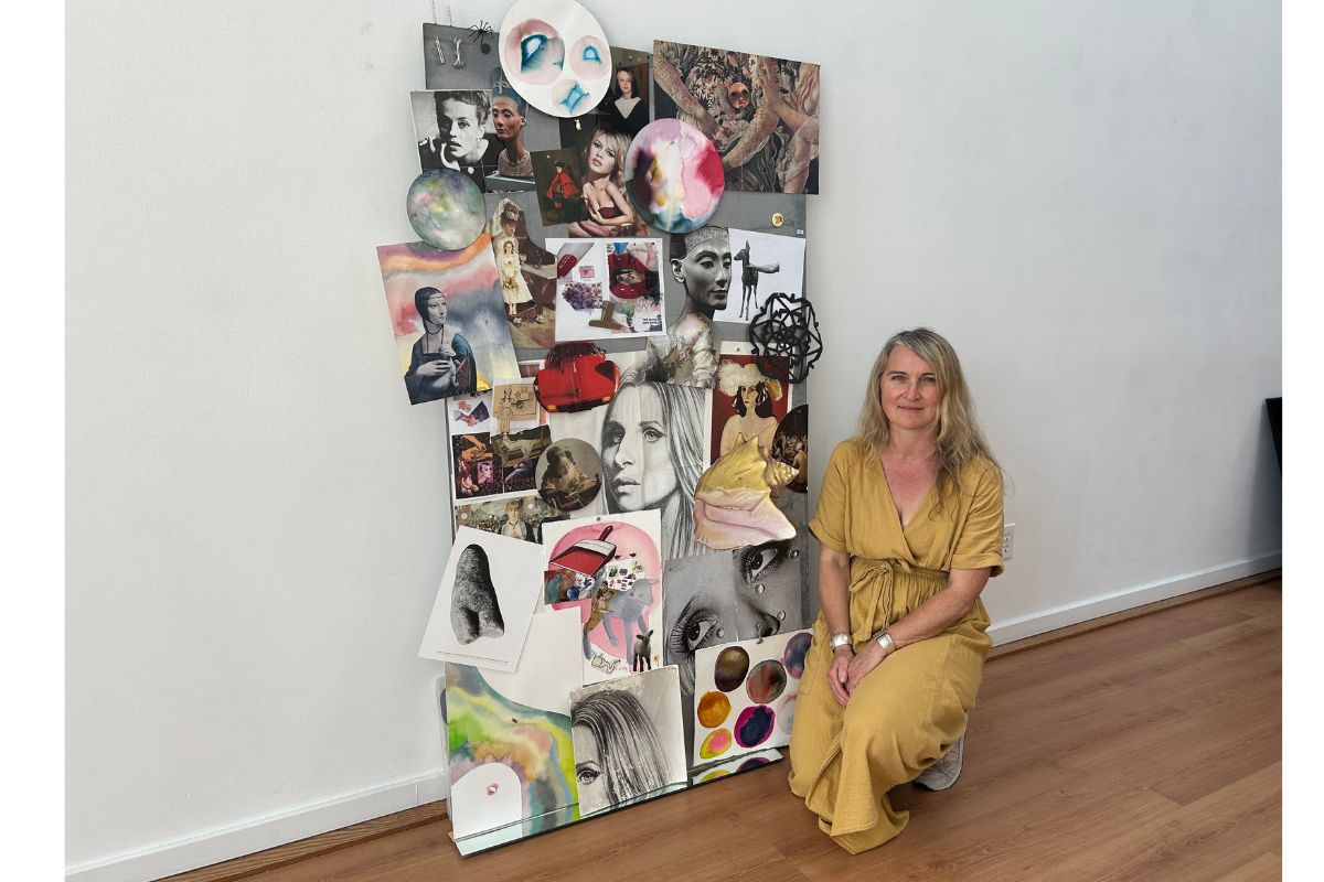 At a Sonja Ahlers art show in Victoria, the room becomes a living ...